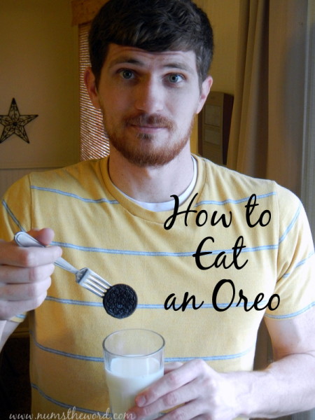 How to eat an Oreo - Num's the Word