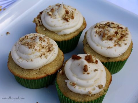 Italian Cream Cheese Cupcakes - Num's the Word