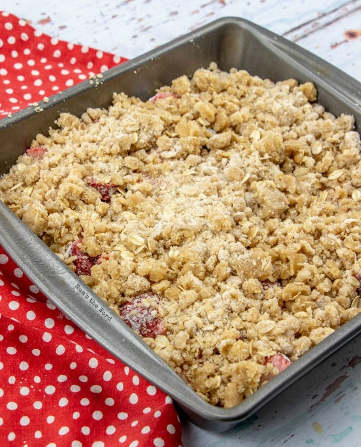 Strawberry Blueberry Crisp (Fresh or Frozen Berries!) - Num's the Word