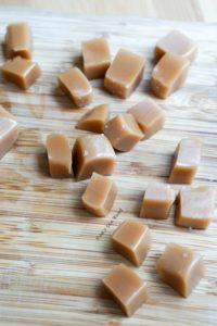 6 Ingredient Old Fashioned Maple Caramel Candy - Num's the Word