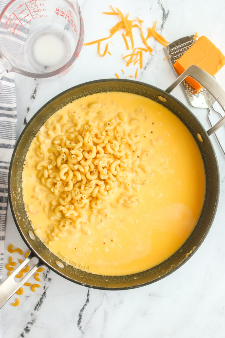Baked Macaroni & Cheese - Num's the Word