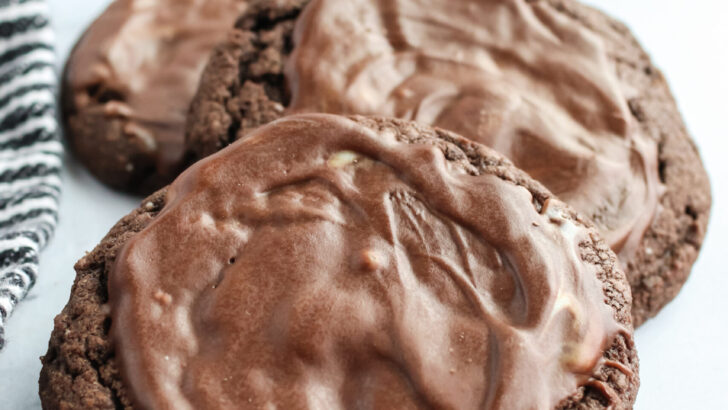 65 Easy Christmas Cookie Recipes with Few Ingredients - Num's the Word