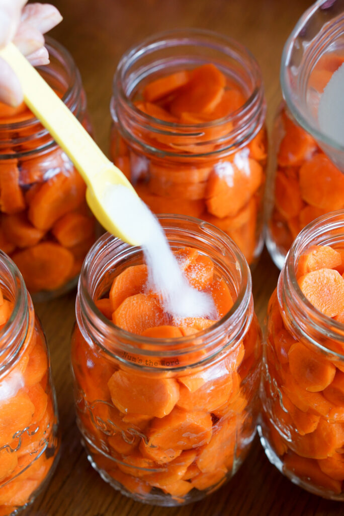 How to Can Carrots - Num's the Word
