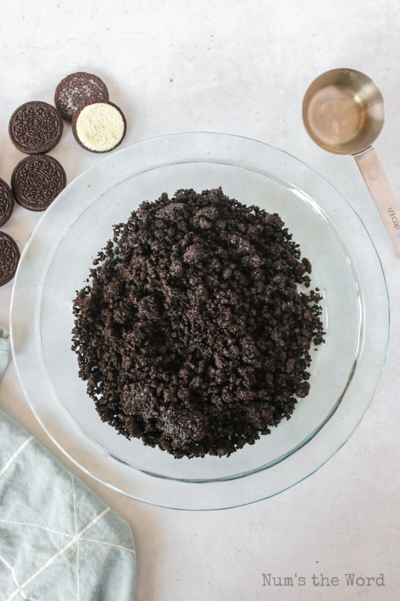 Oreo Pie Crust - Num's the Word