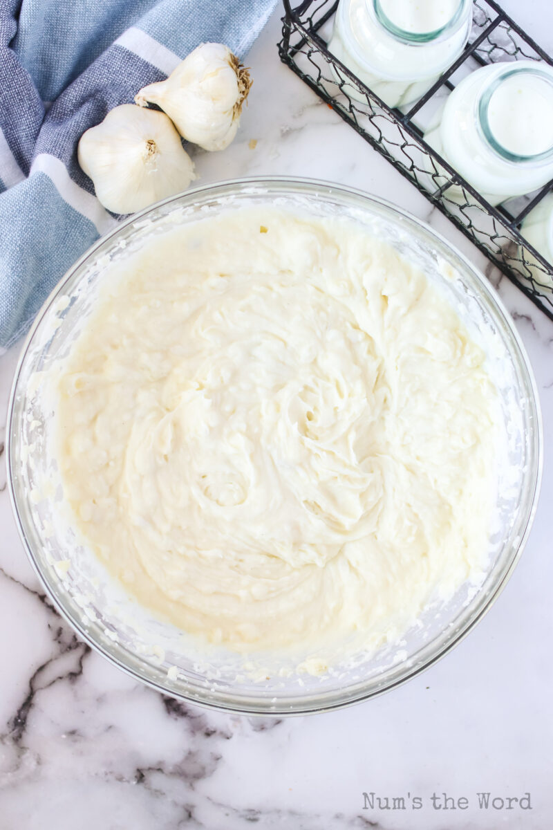 Homemade Garlic Mashed Potatoes - Num's the Word